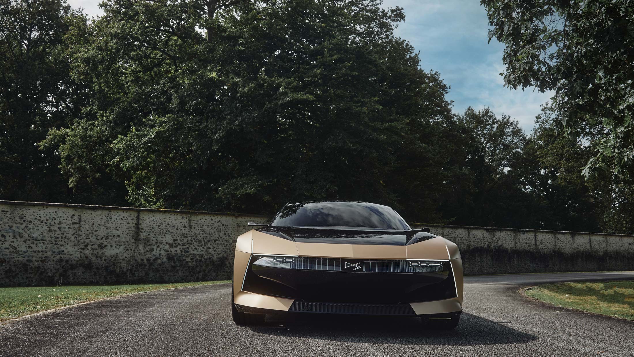 DS Marks 10th Anniversary With Slammed SM Tribute Concept | Carscoops