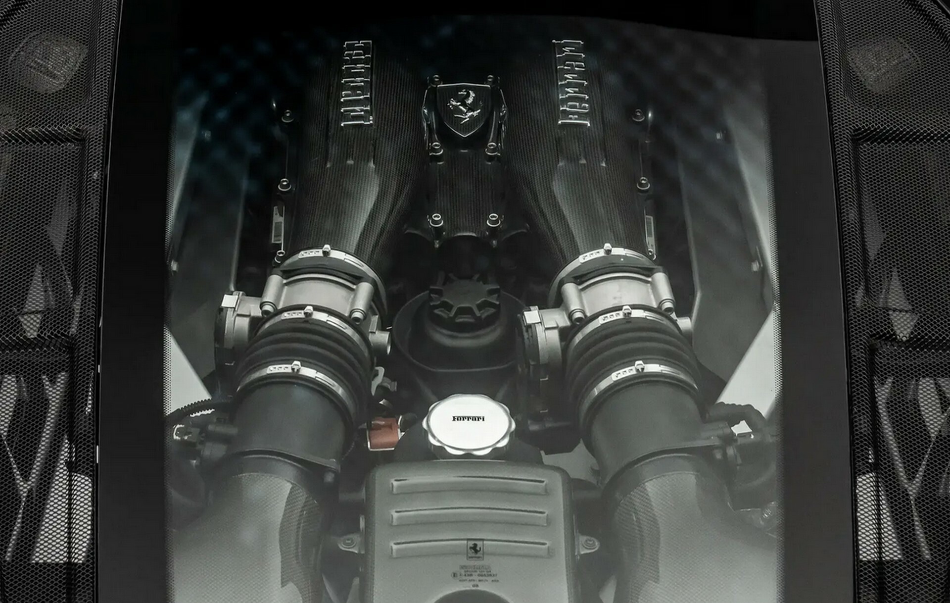 Is This $700K Ferrari 16M Scuderia Spider Really Worth More Than An ...