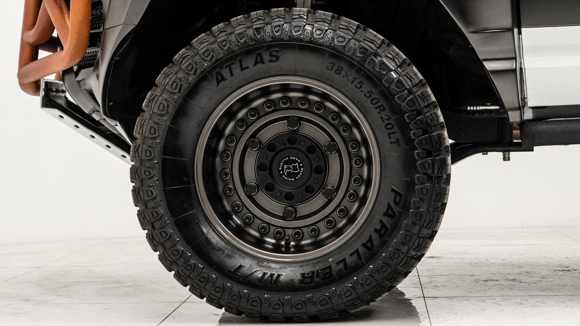 Apocalypse 6×6 Land Rover Defender Is Known As The ‘World Ender ...
