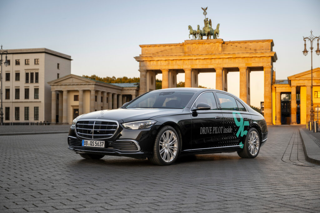 Self-Driving Is Speeding Up: Mercedes Level 3 Drive Pilot Now Maxes At ...