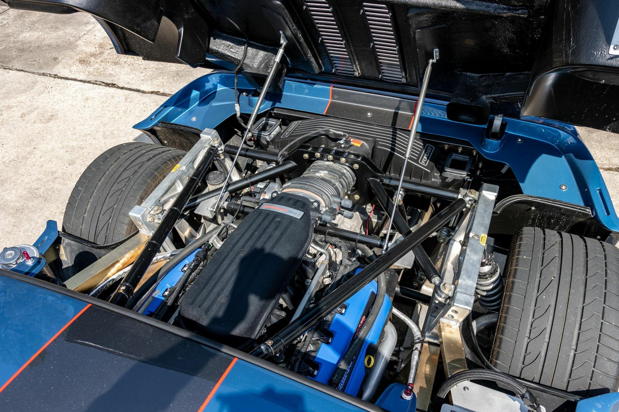 This Is Not A Ford GT, It’s A Superlite GT-R | Carscoops