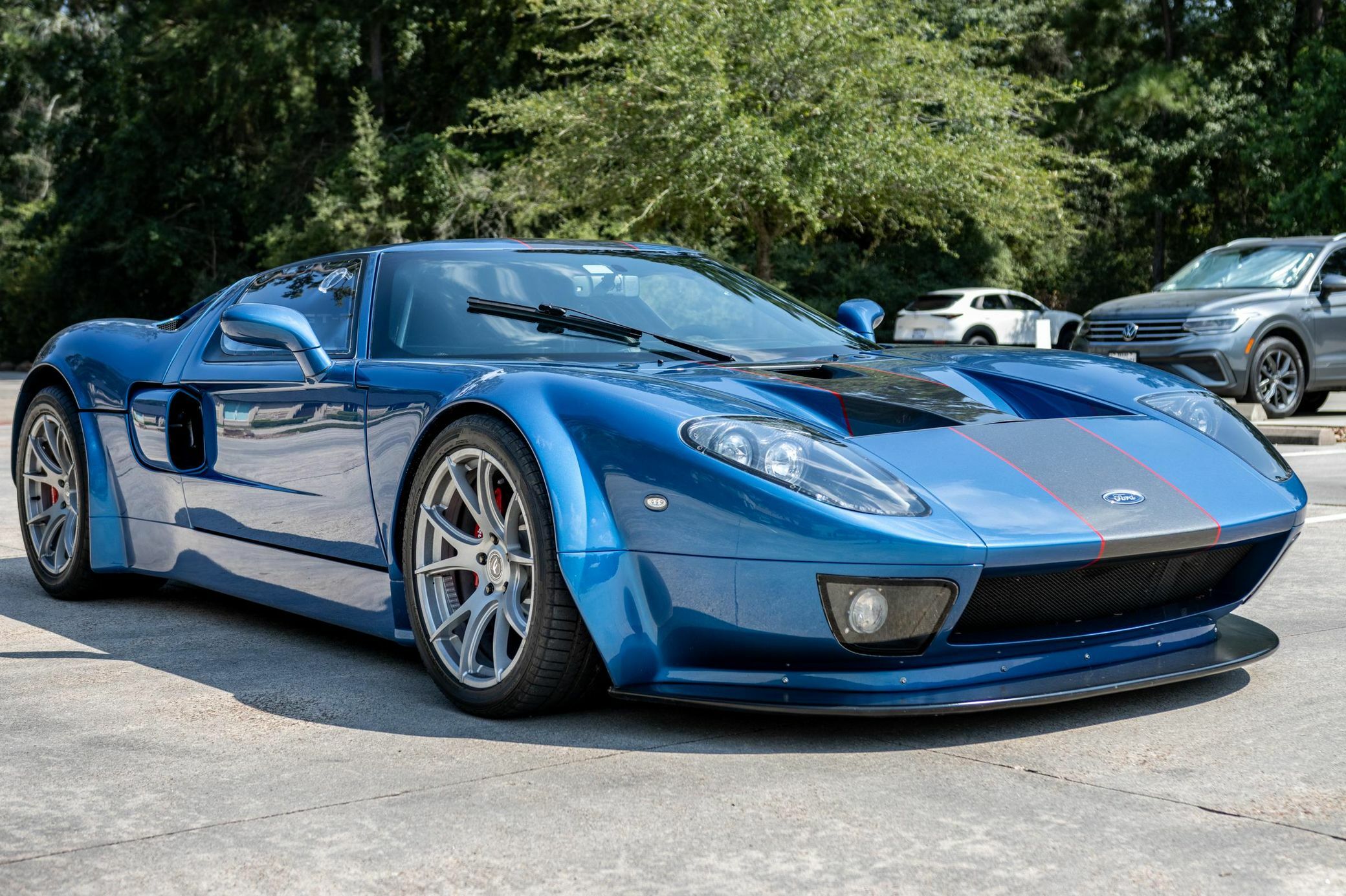 This Is Not A Ford GT, It’s A Superlite GT-R | Carscoops