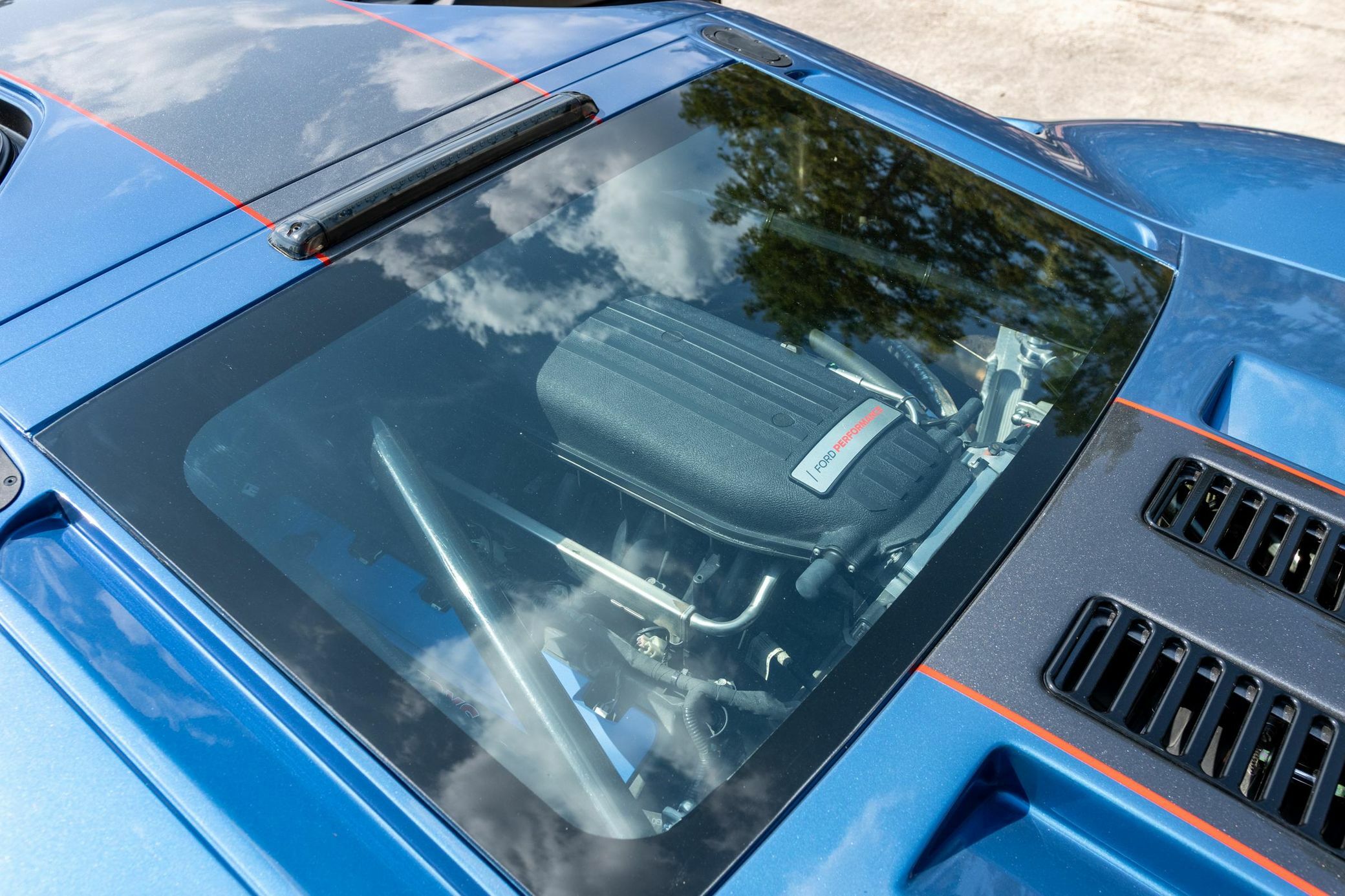 This Is Not A Ford GT, It’s A Superlite GT-R | Carscoops