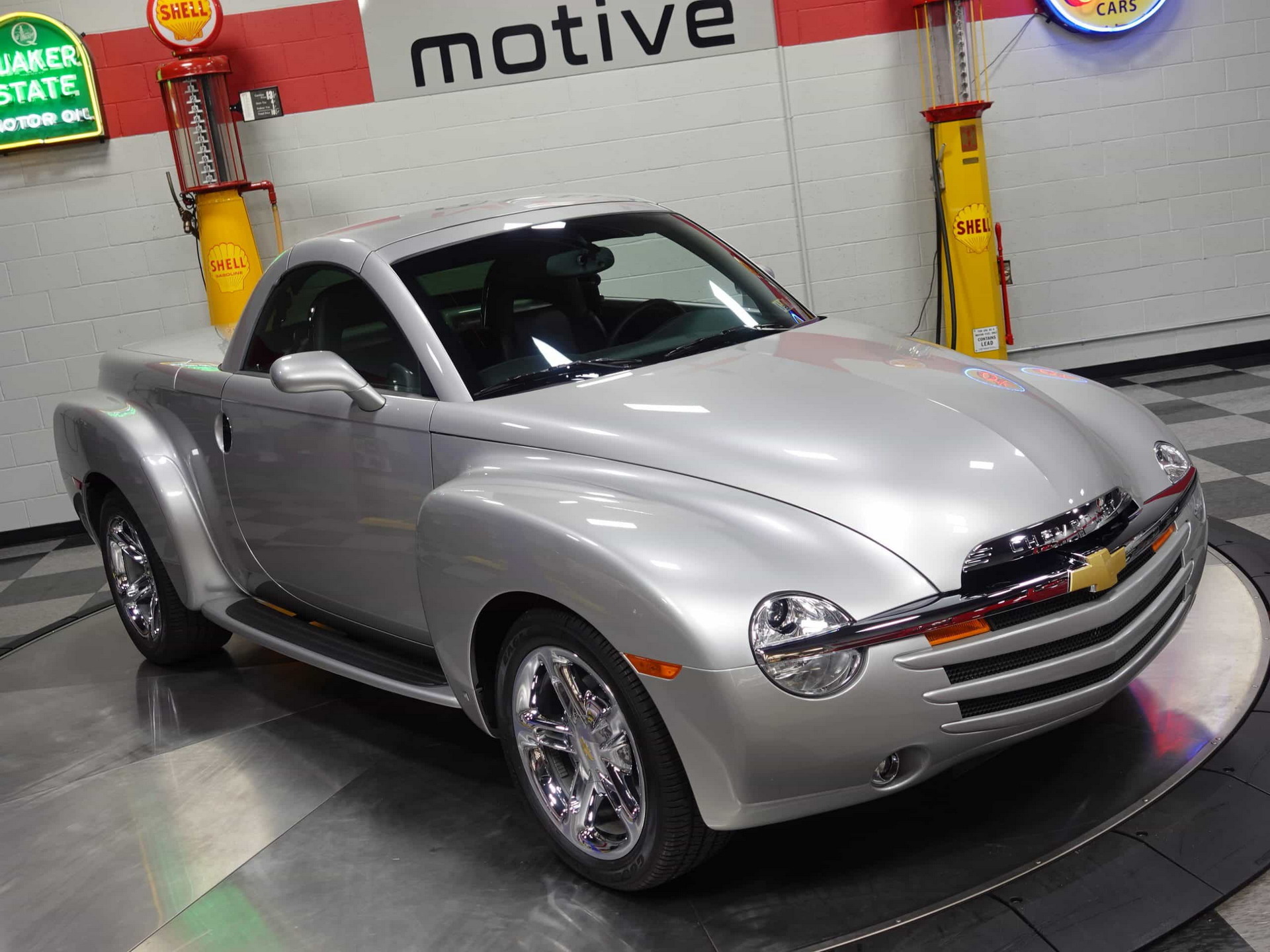 Near Delivery-Mileage 2006 Chevy SSR Listed For BMW Z4 Money | Carscoops