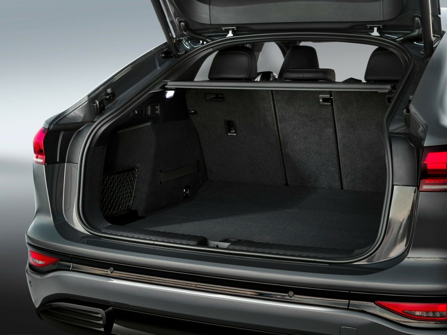 Audi Q6 And SQ6 Sportback E-Trons Bow With Sleek Styling And Up To 510 ...