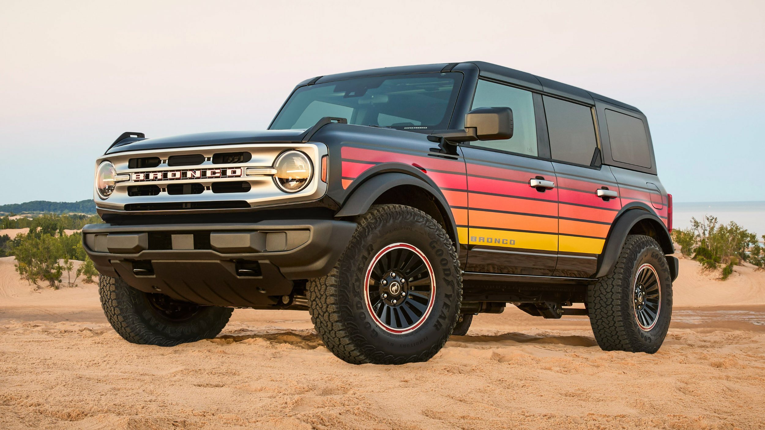Ford’s New Free Wheeling Bronco Is A Colorful Blast From The ’70s ...