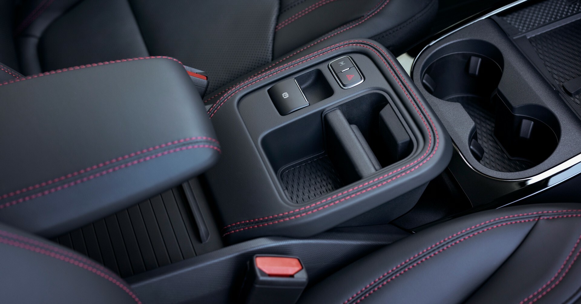 2025 Ford Mustang Mach-E Gets New Styling Package And $3,500 Price Cut ...