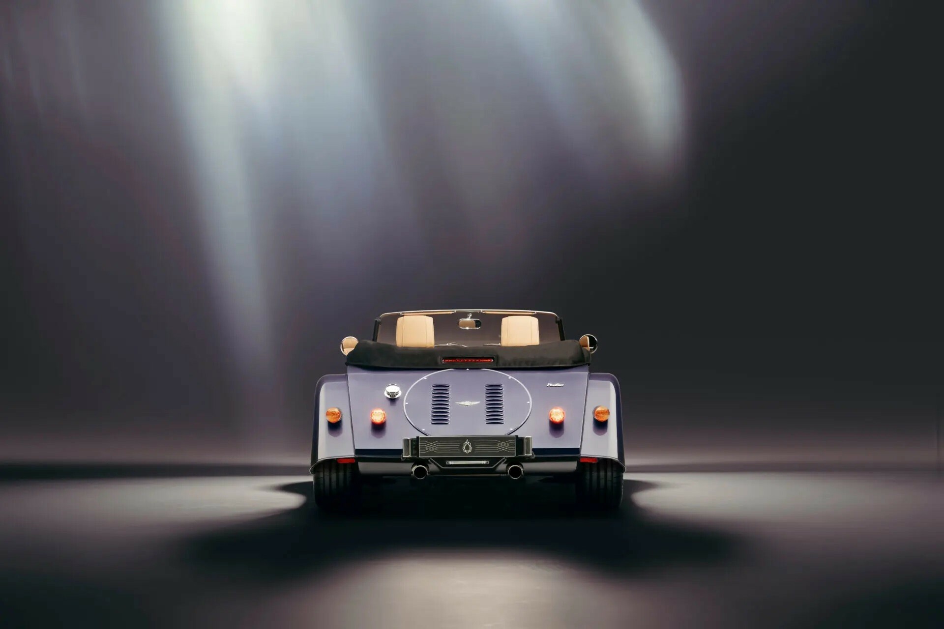 Morgan Sends Off Plus Six With Pinnacle Edition, New Flagship Coming In ...