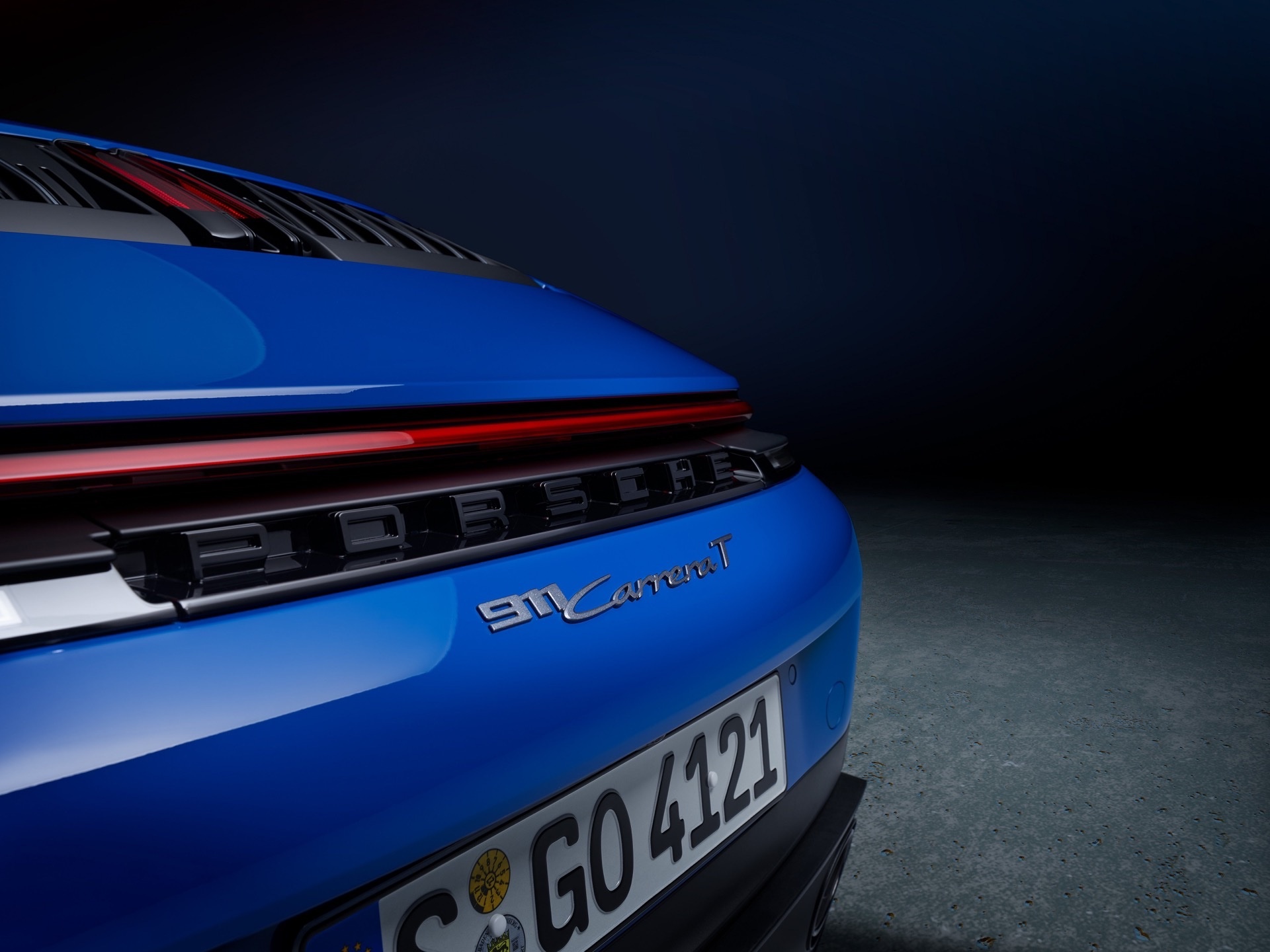 2025 Porsche 911 Carrera T Is A 6sp Manual-Only ‘Lightweight’ That’s ...
