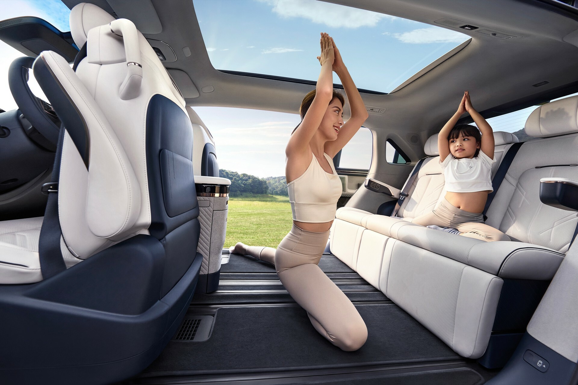 The New Zeekr Mix Is China’s Space-Age Answer To VW’s ID. Buzz | Carscoops