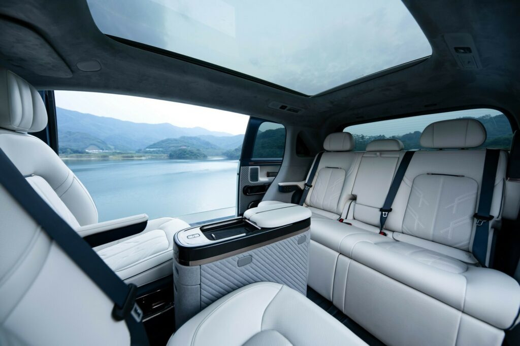 The New Zeekr Mix Is China’s Space-Age Answer To VW’s ID. Buzz | Carscoops