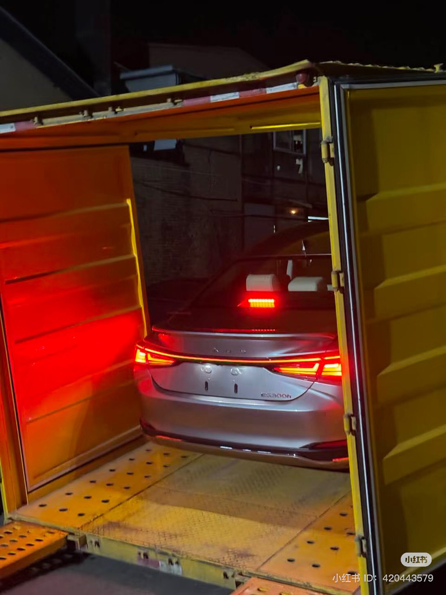 2026 Lexus ES Fully Exposed In New Photos | Carscoops