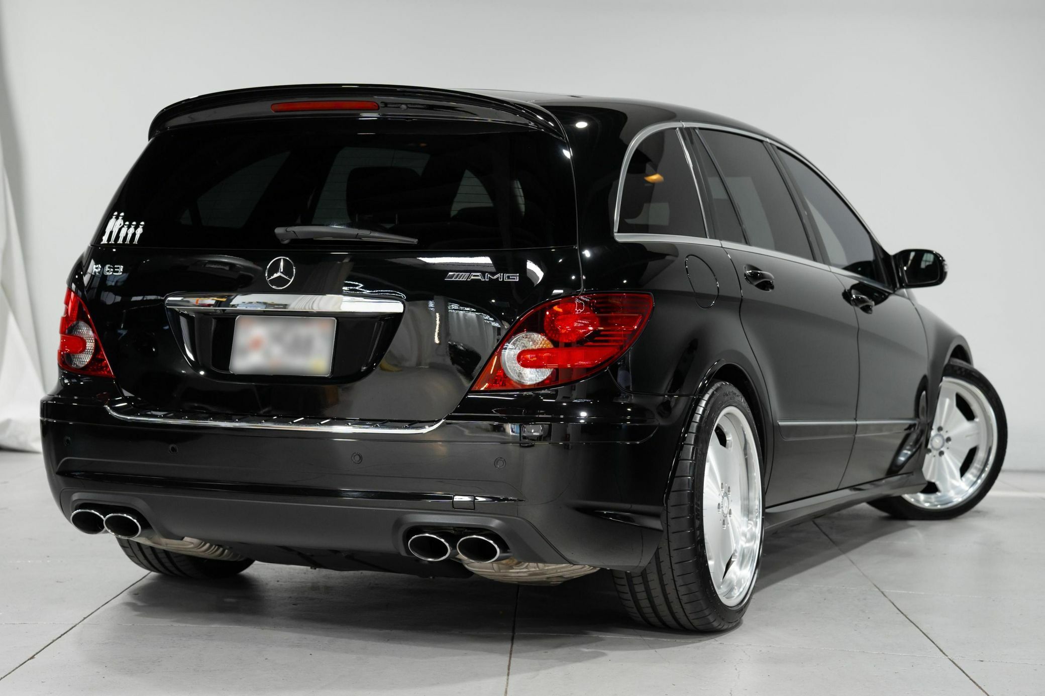 This Mercedes-AMG Minivan Racked Up $42,000 In Service Costs Over 5 ...