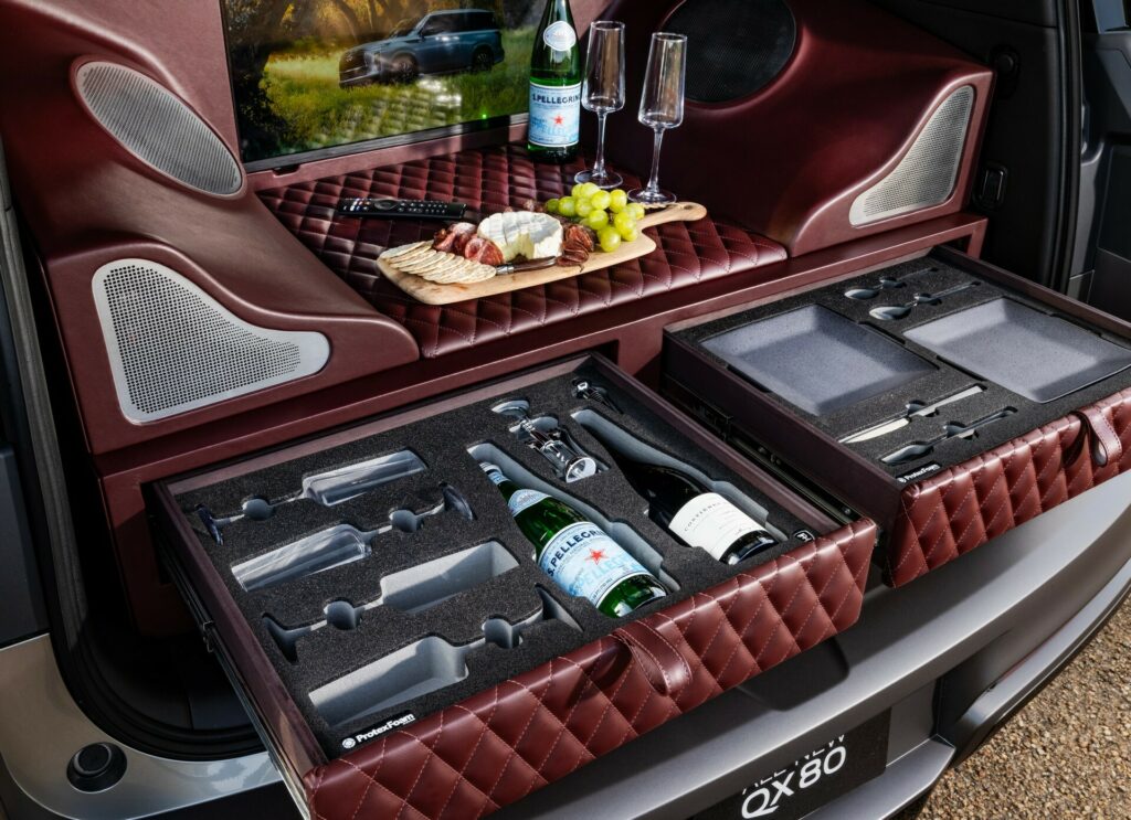 Infiniti’s Autograph Lounge Concept Takes Tailgating To Luxurious New ...
