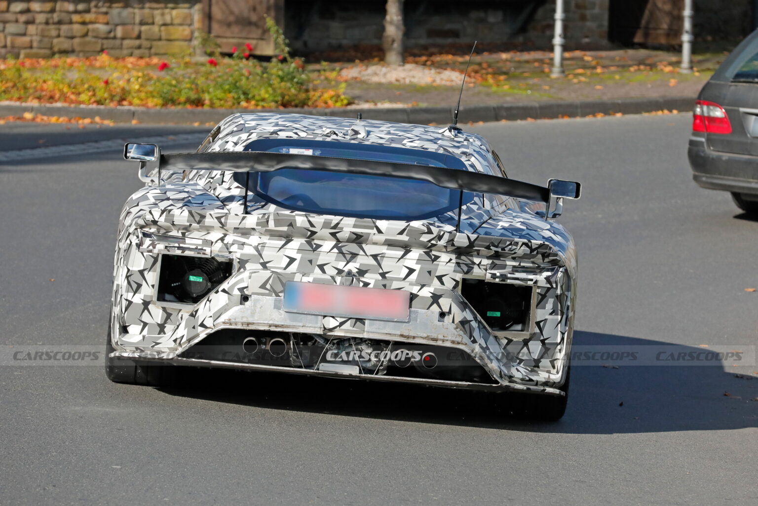 New Lexus LFR Supercar Reveals Interior And Confirms V8 Hybrid ...