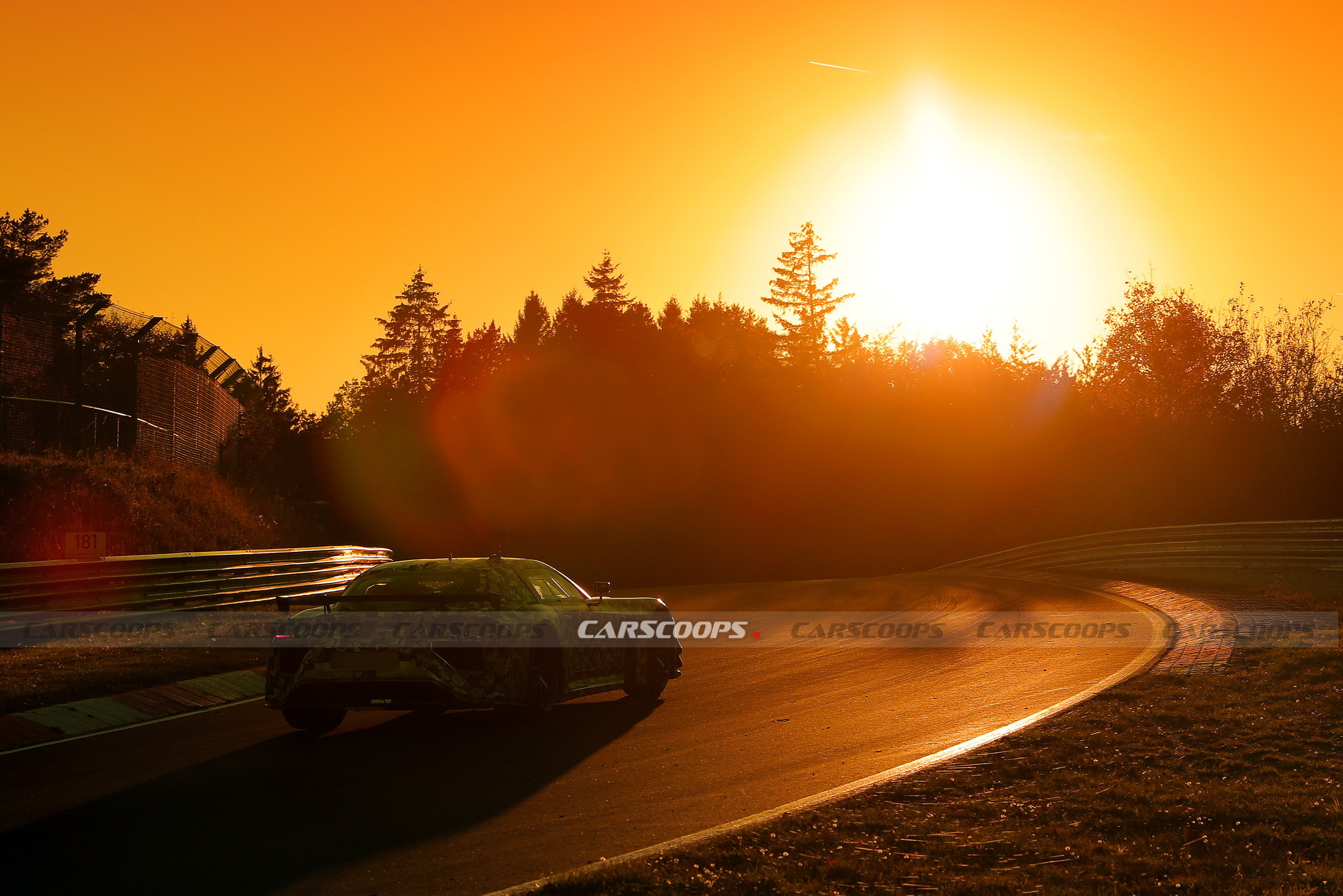 New Lexus LFR Supercar Reveals Interior And Confirms V8 Hybrid ...