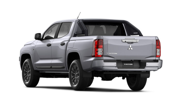 New Mitsubishi Triton GLX-R Offers High-Spec Super Select 4WD System ...