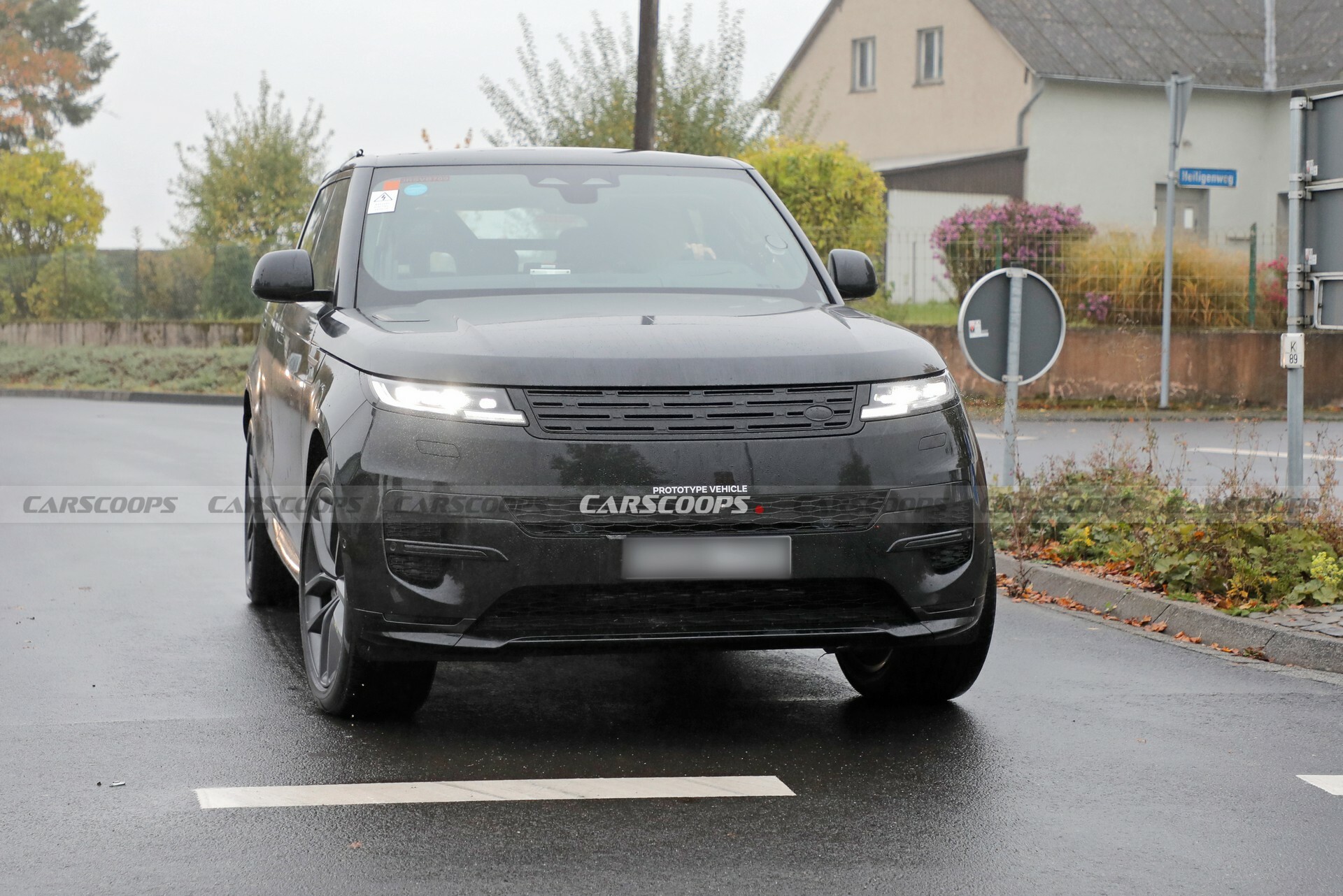 Electric Range Rover Sport Takes To The ‘Ring With Familiar Design ...