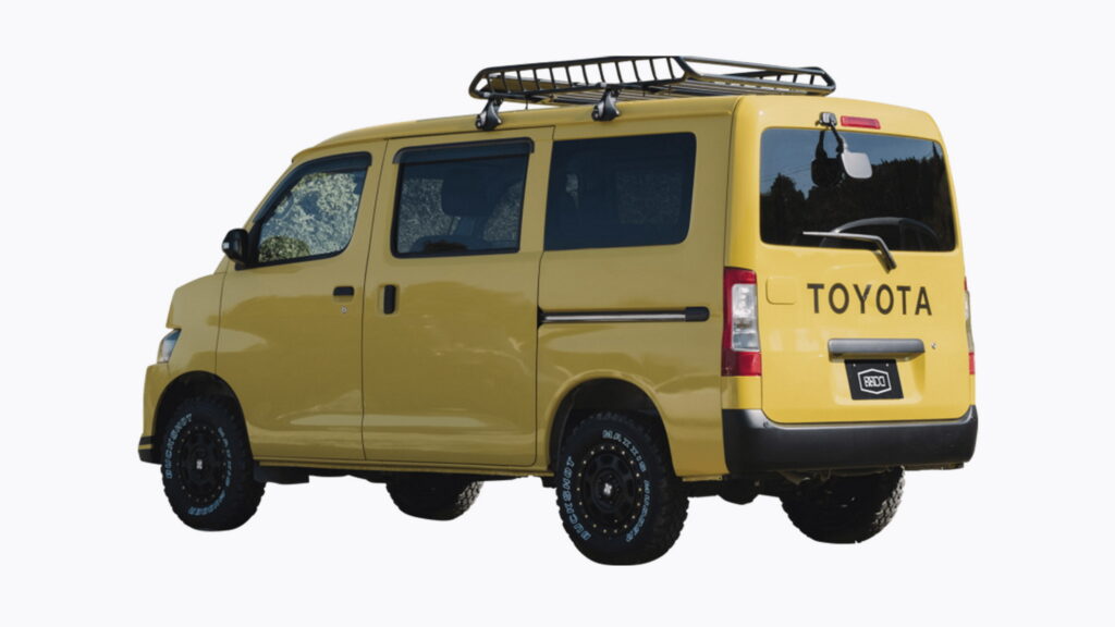 Toyota Town Ace Transforms Into Tiny Off-Roader With Lexus GX Swagger ...
