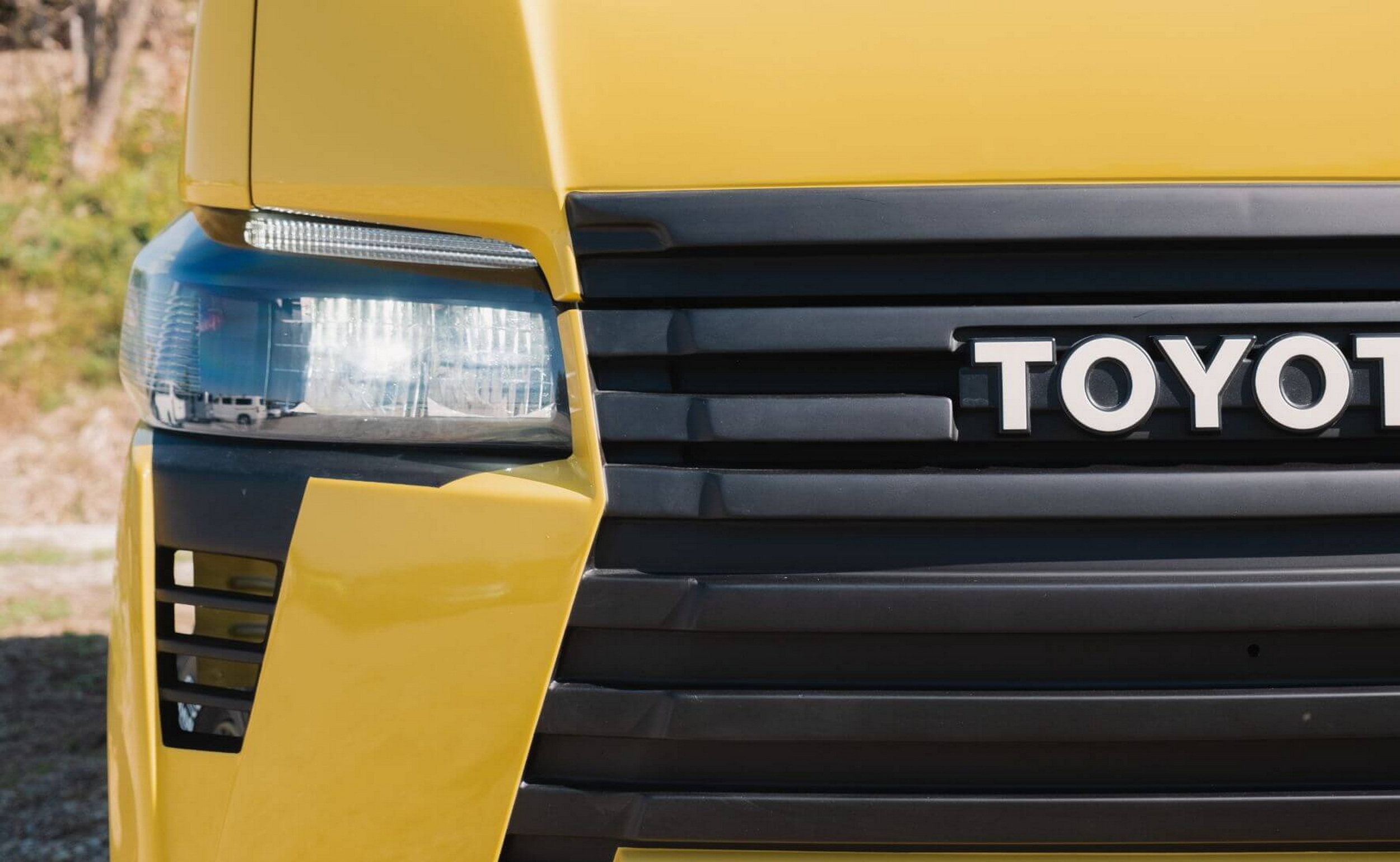 Toyota Town Ace Transforms Into Tiny Off-Roader With Lexus GX Swagger ...