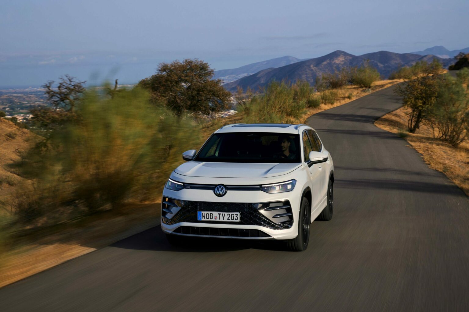 New VW Tayron: 6 Cool Things About America’s 2025 Tiguan | Carscoops