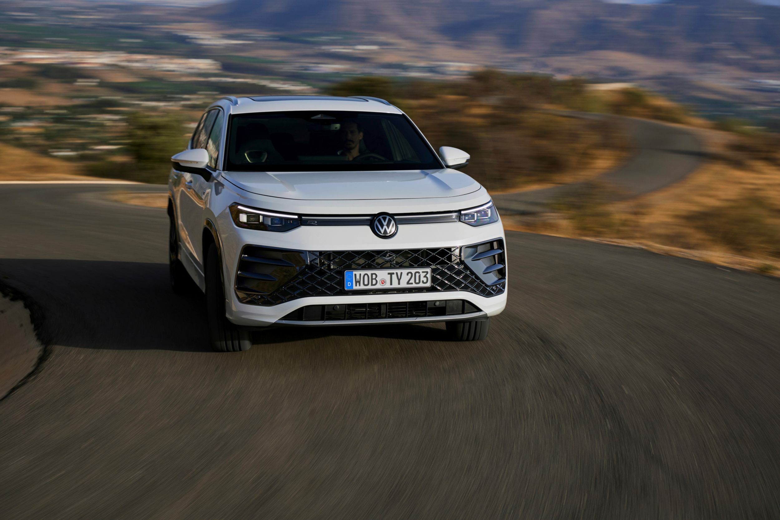 New VW Tayron: 6 Cool Things About America’s 2025 Tiguan | Carscoops