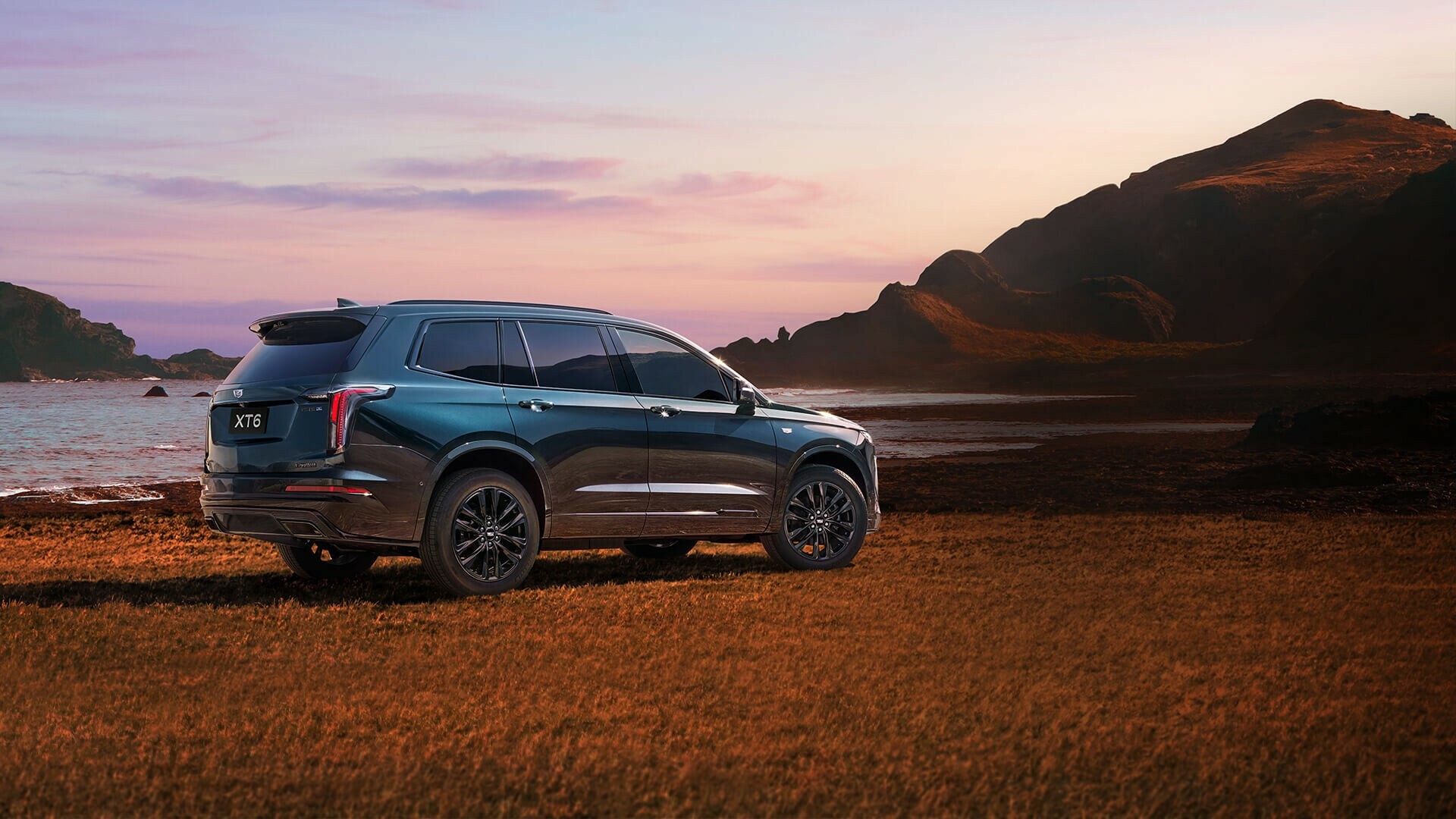Cadillac XT6 Gets A Tech-Focused Update To Freshen Things Up | Carscoops