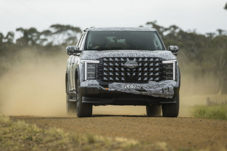 Maxus Terron 9 Truck Coming In 2025 With Diesel Power | Carscoops