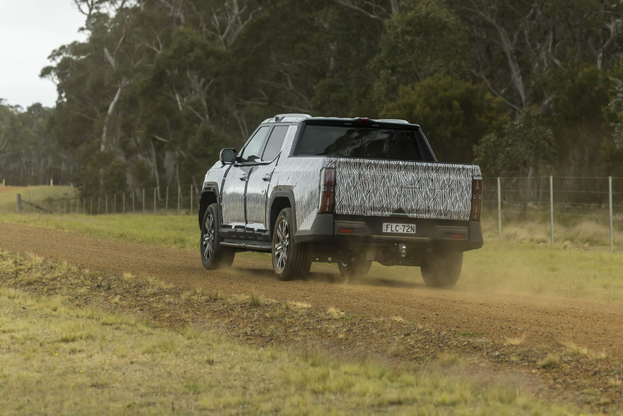 Maxus Terron 9 Truck Coming In 2025 With Diesel Power | Carscoops