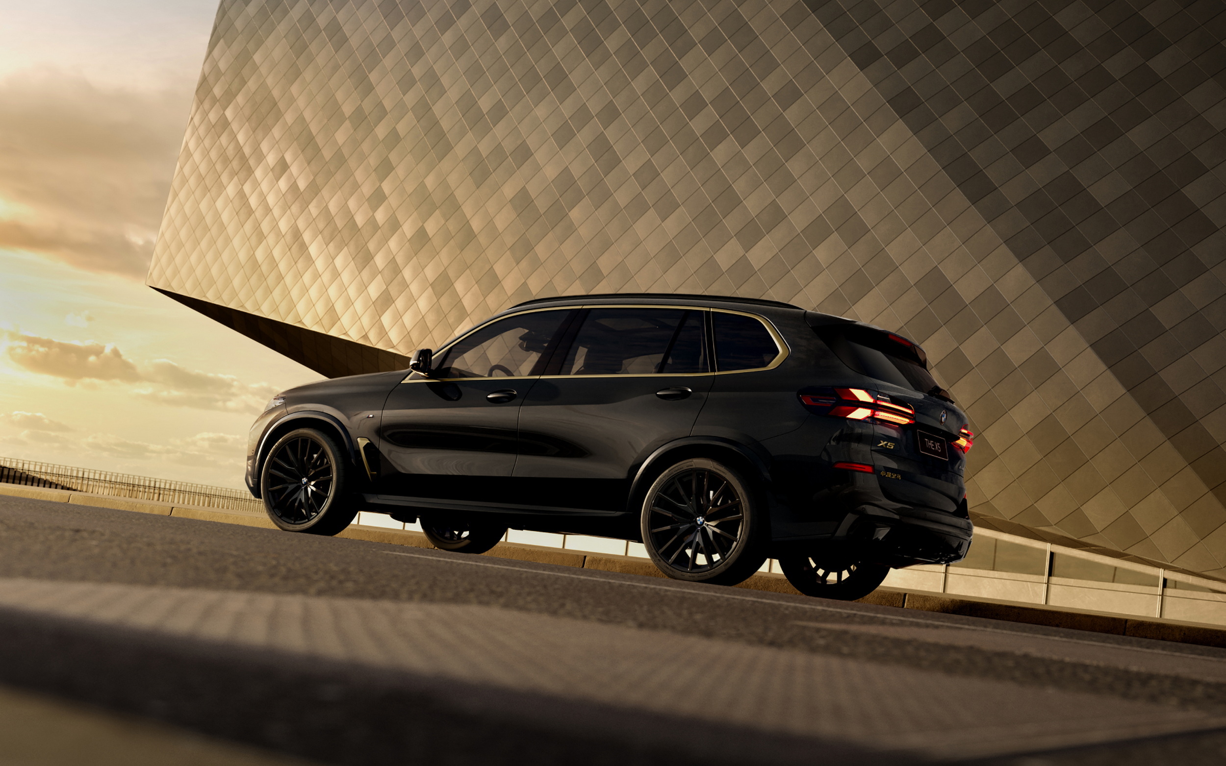 New X5 Dark Flame Edition Is BMW’s Gold Standard For China | Carscoops