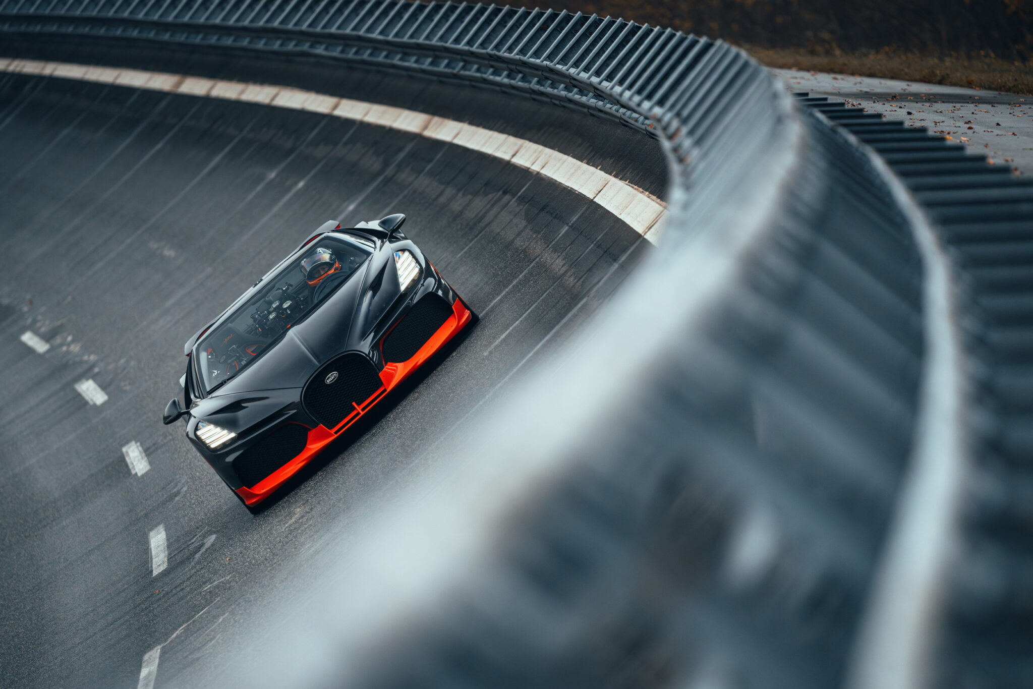 Bugatti W16 Mistral Takes Top Speed Record For Open-Top Cars Home After ...