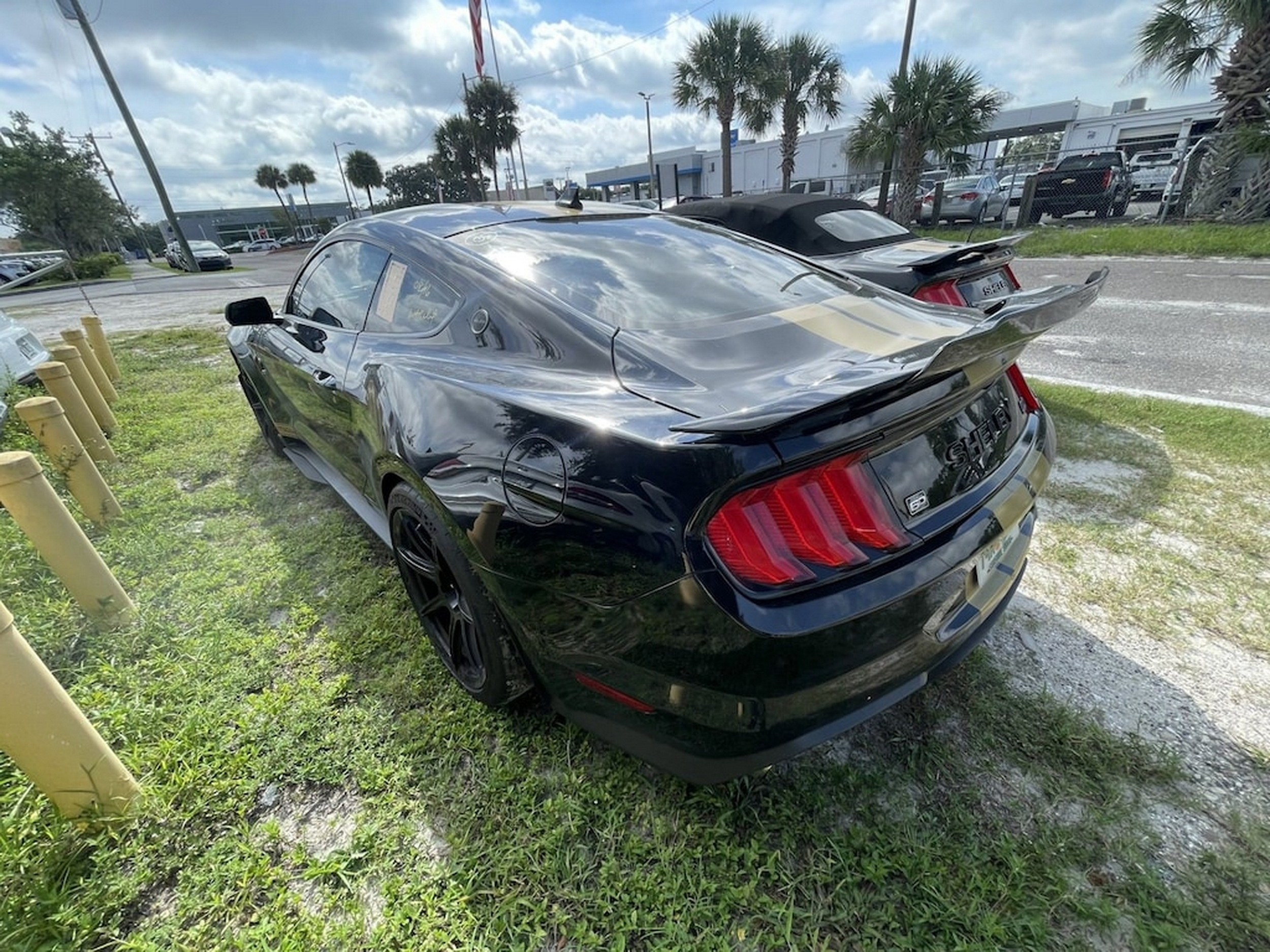 Hertz Selling Its Exclusive 900HP Mustang GT500 Rentals | Carscoops