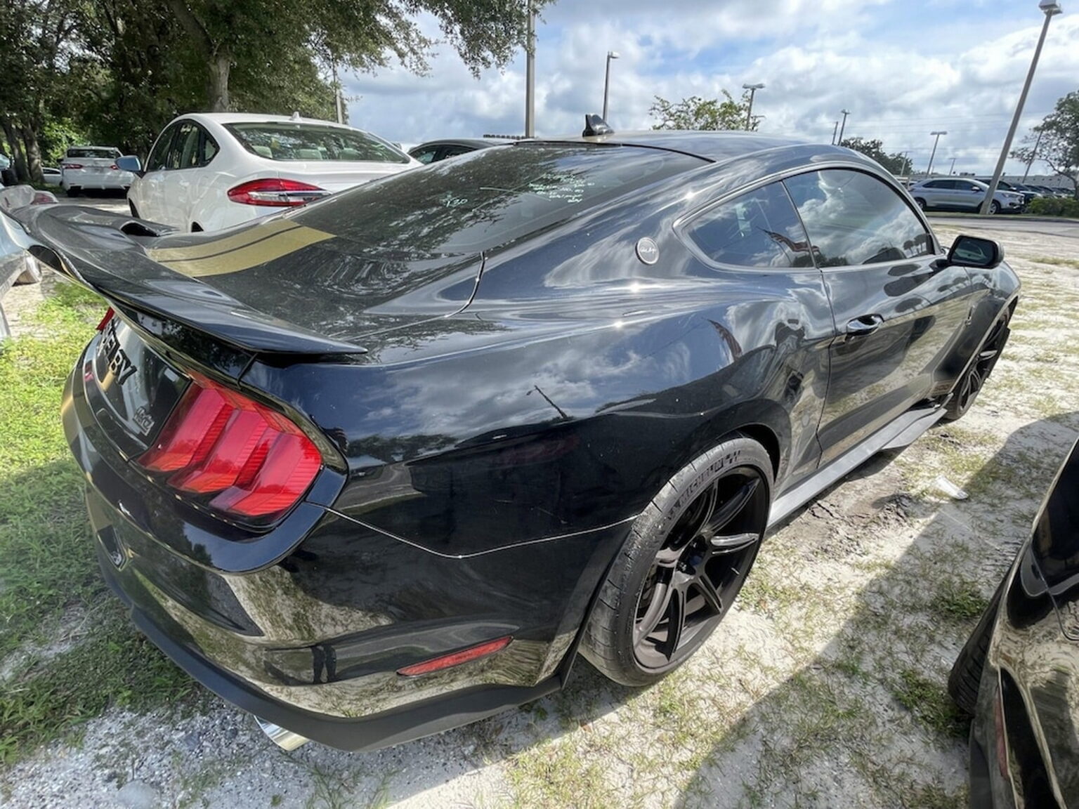 Hertz Selling Its Exclusive 900HP Mustang GT500 Rentals | Carscoops