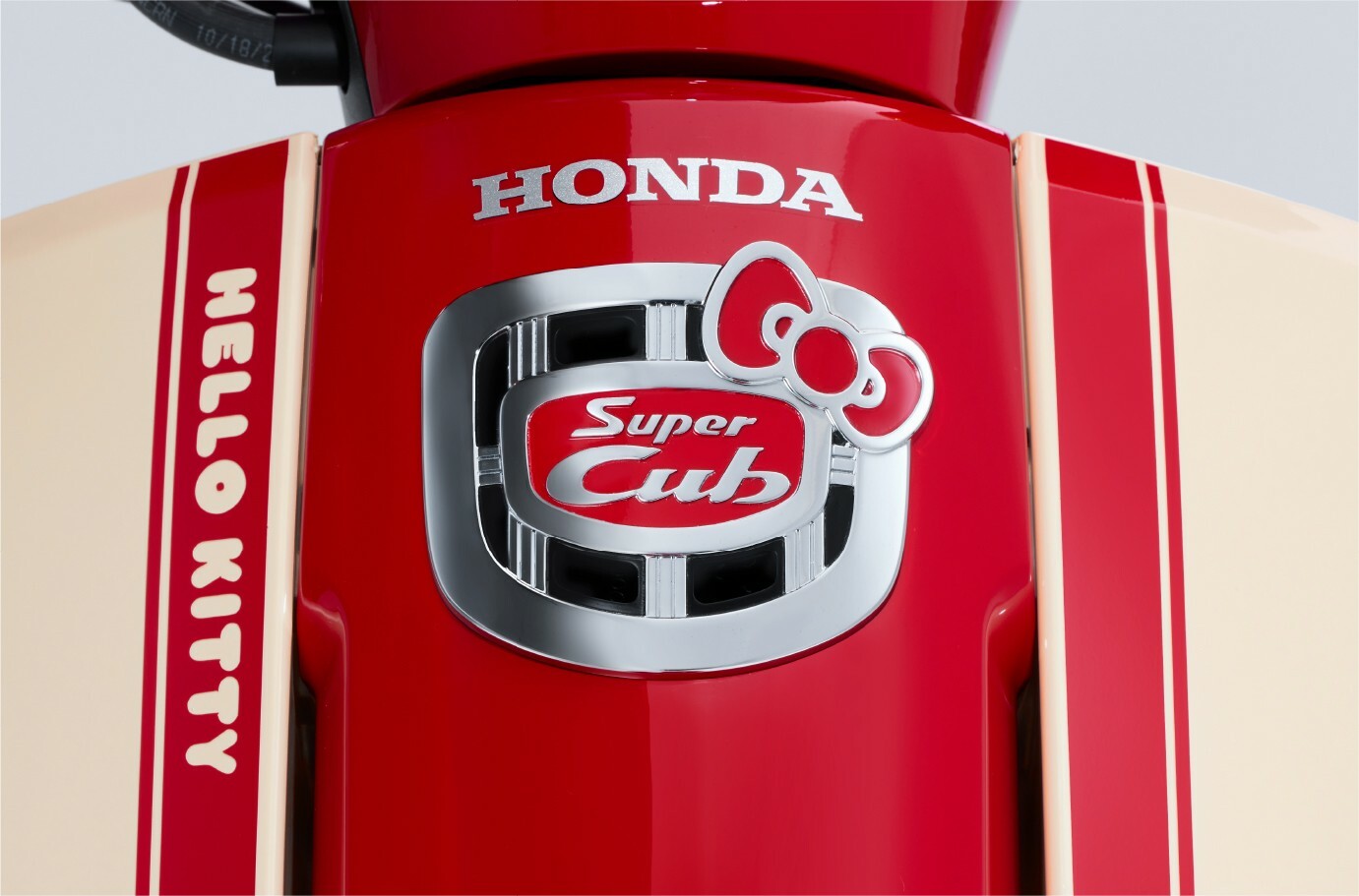 Honda Super Cub 50 Final Edition Is An Awesome, Retro-Inspired Sendoff ...