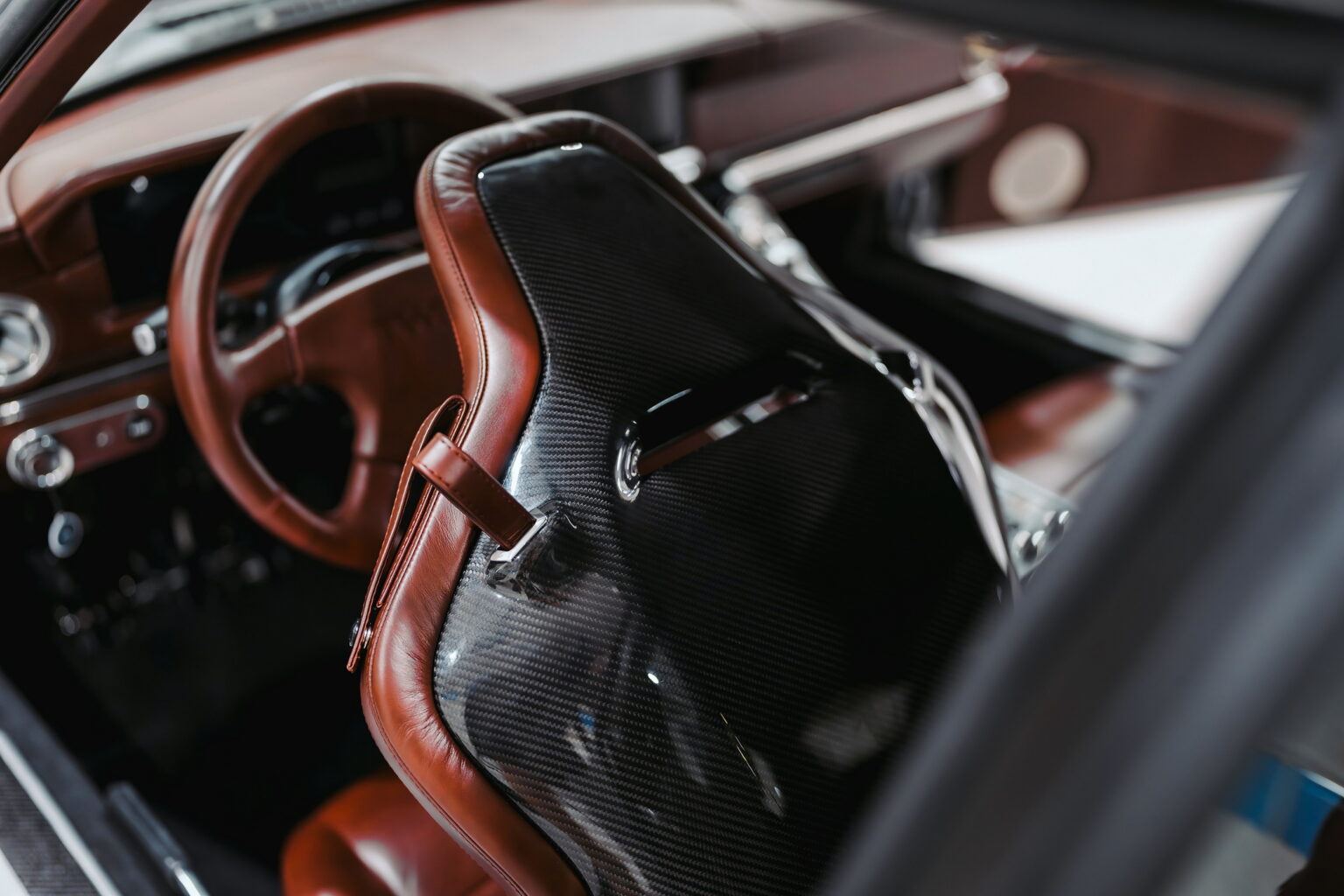 TWR Supercat Unleashes The Beast Within The Jaguar XJS With 660 HP V12 ...