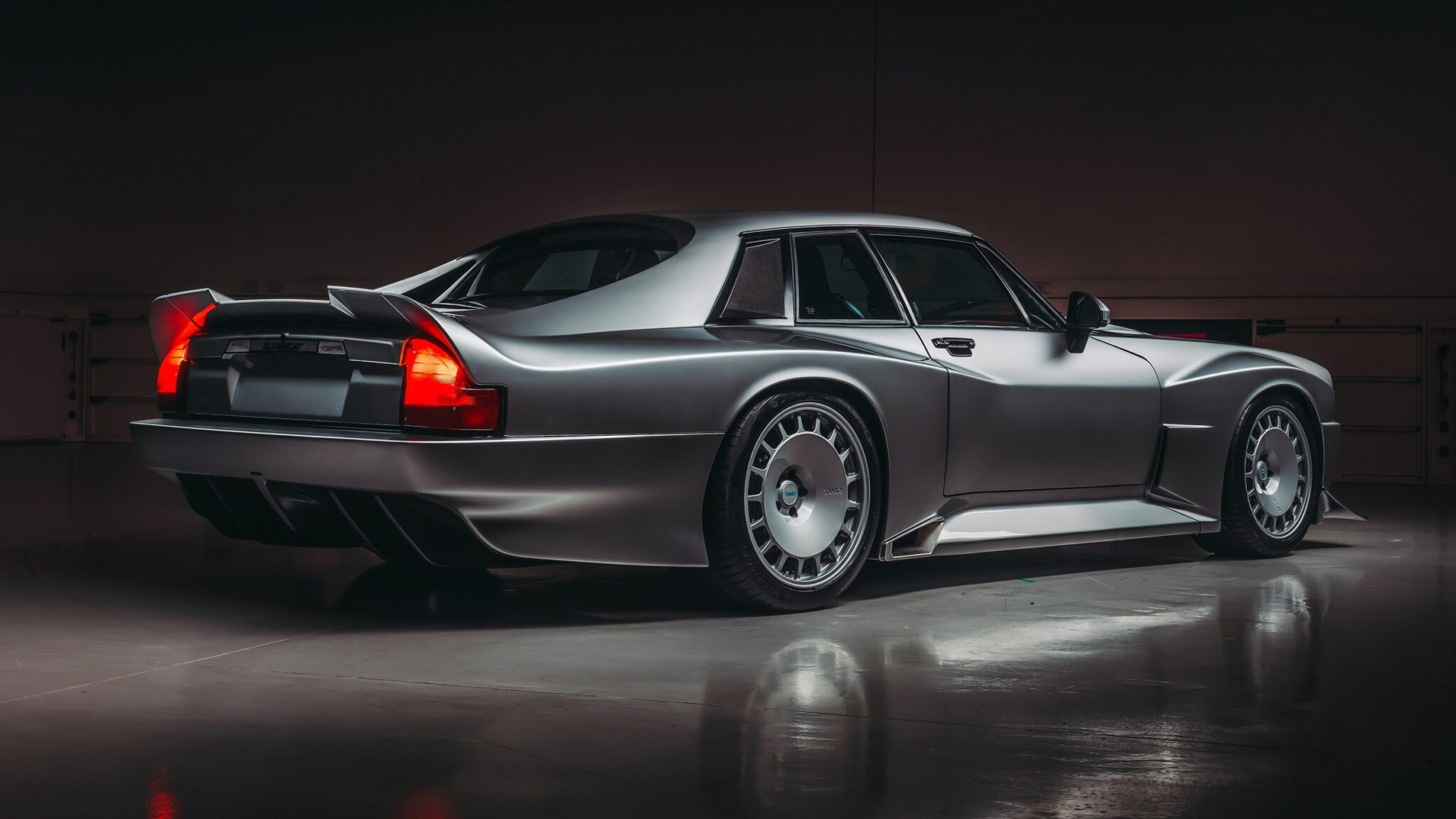 TWR Supercat Unleashes The Beast Within The Jaguar XJS With 660 HP V12 ...