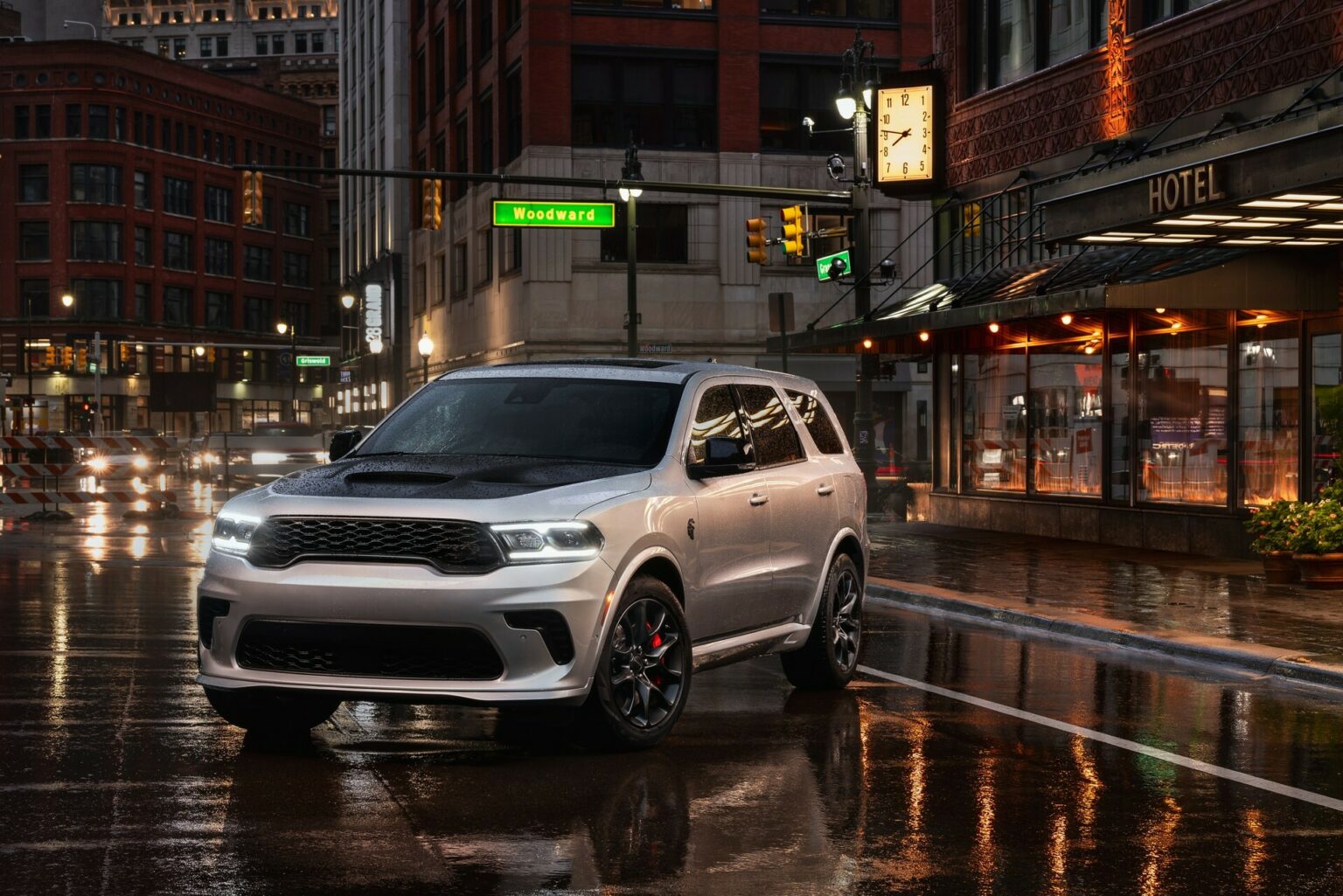 The Hemi Lives! Dodge Extends Durango R/T And SRT Hellcat Production ...