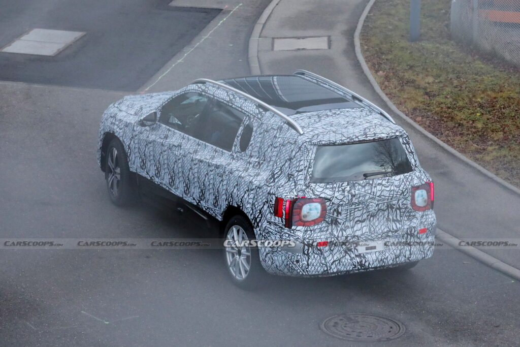 2026 Mercedes GLB EV Takes Shape On New, More Capable Platform | Carscoops