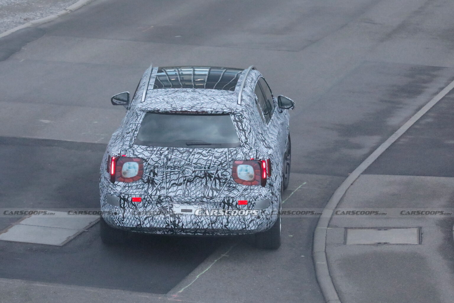 2026 Mercedes GLB EV Takes Shape On New, More Capable Platform | Carscoops