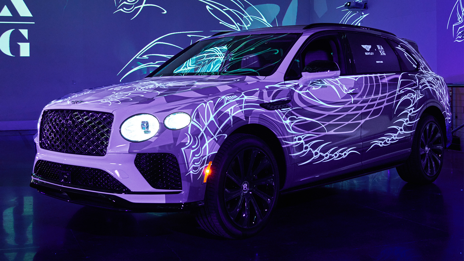 This Bentley Bentayga Has A Wrap That’s Invisible Until You Shine UV ...