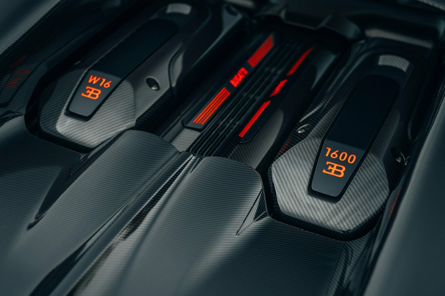 This Billionaire Owns Every World Record Edition Bugatti Ever Made ...