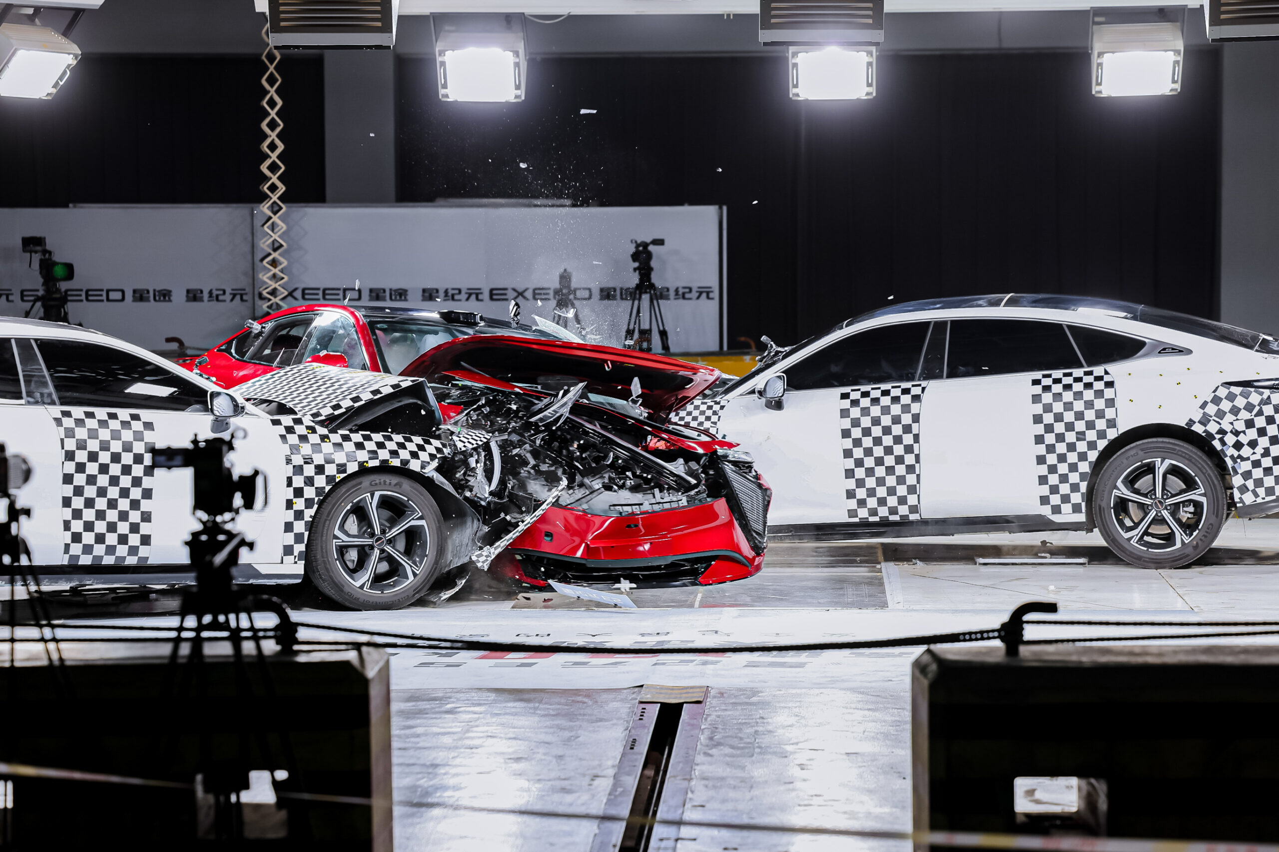 See What Happens When Two Cars Hit A Chinese EV At 60KM/H In Triple ...