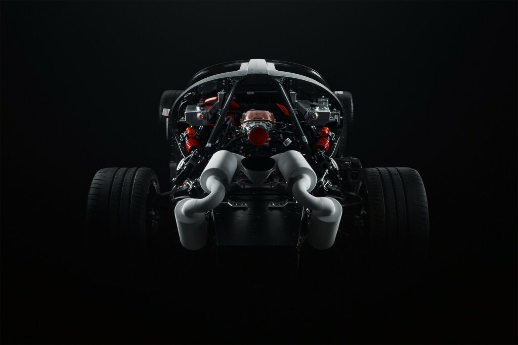 De Tomaso Unveils First Production-Spec P72 Hypercar | Carscoops