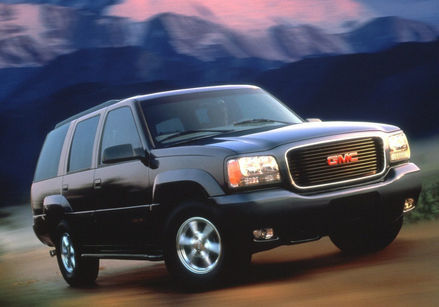 GMC Yukon Denali Turns 25, Celebrates With Turn To The Dark Side ...