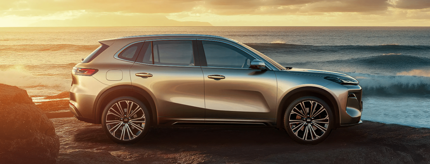 Geely’s Galaxy Starship 7 PHEV Has 882-Mile Range, Starts At Just ...