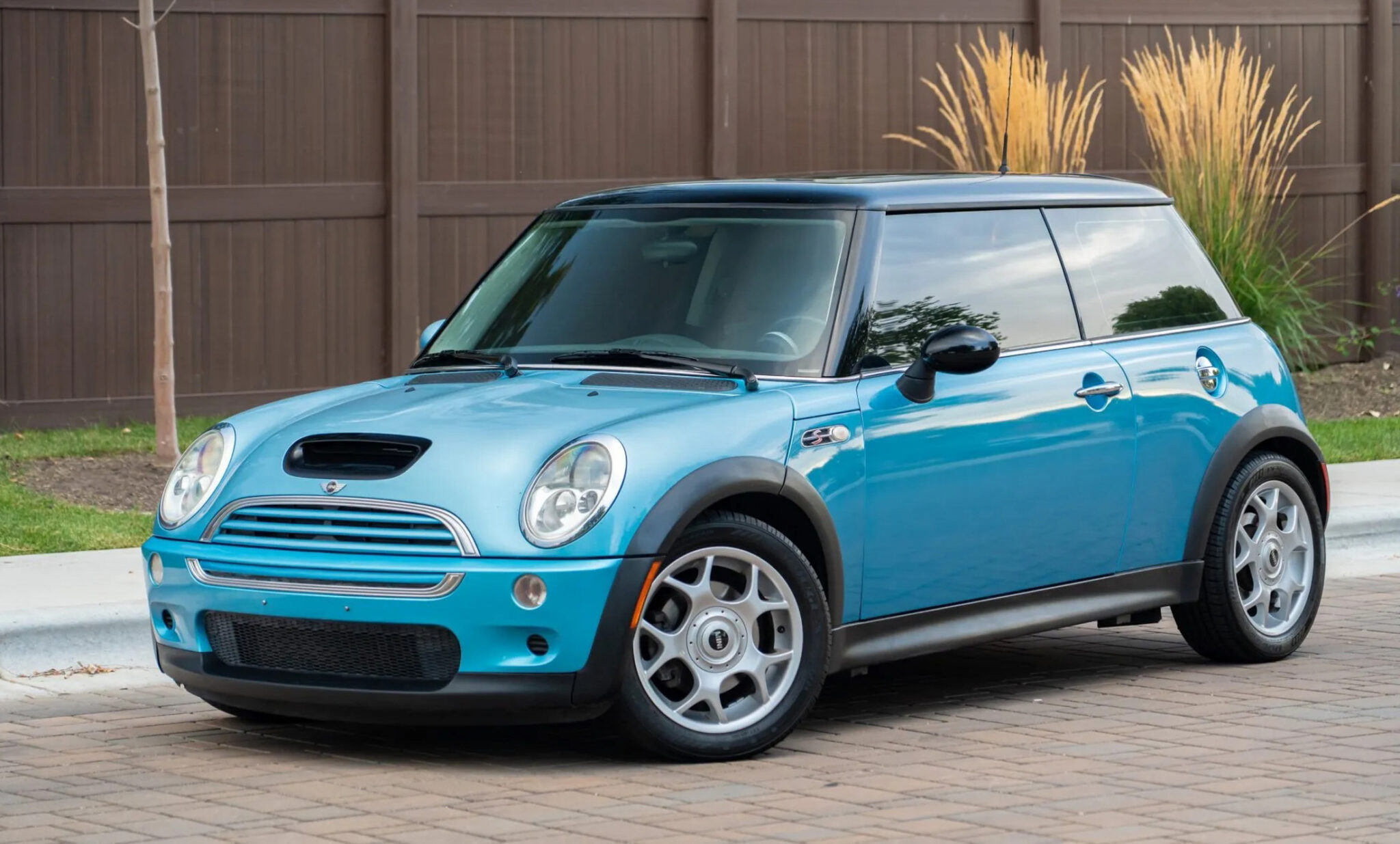 11 Hot Classic Cars You Should Buy Before They Get Out Of Reach | Carscoops