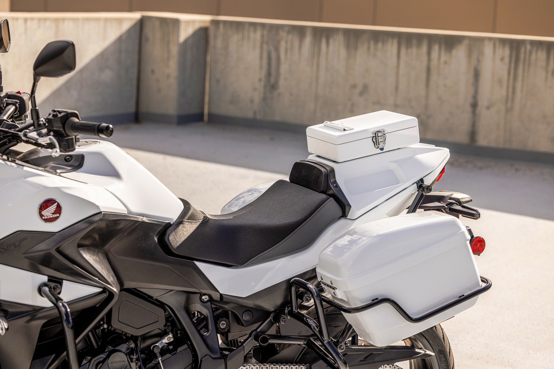 Meet The New $14K Honda NT1100 Bike Set To Serve US Police Forces ...