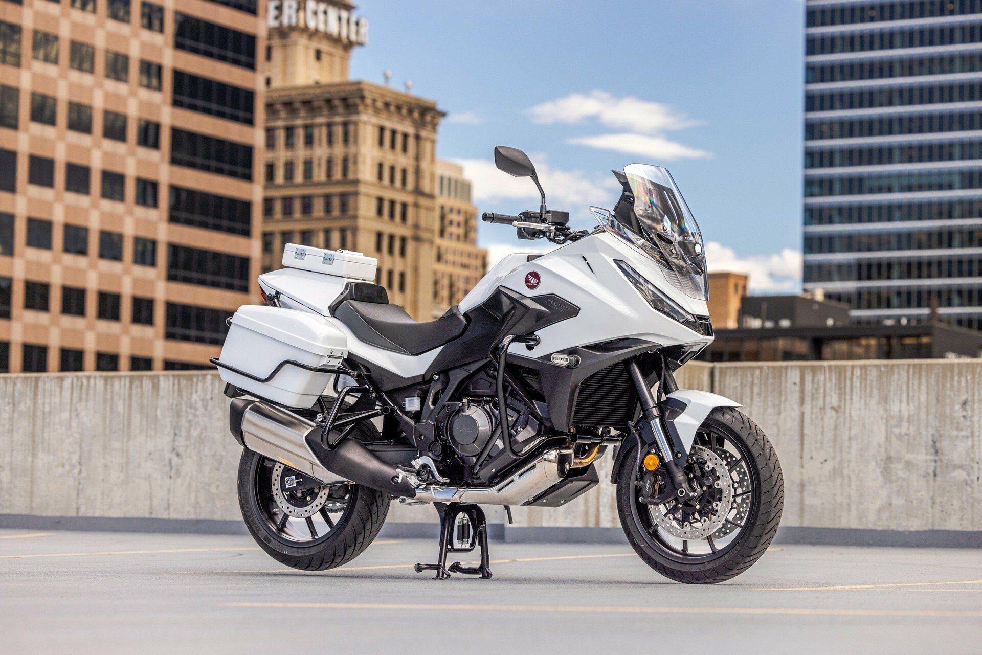 Meet The New $14K Honda NT1100 Bike Set To Serve US Police Forces ...