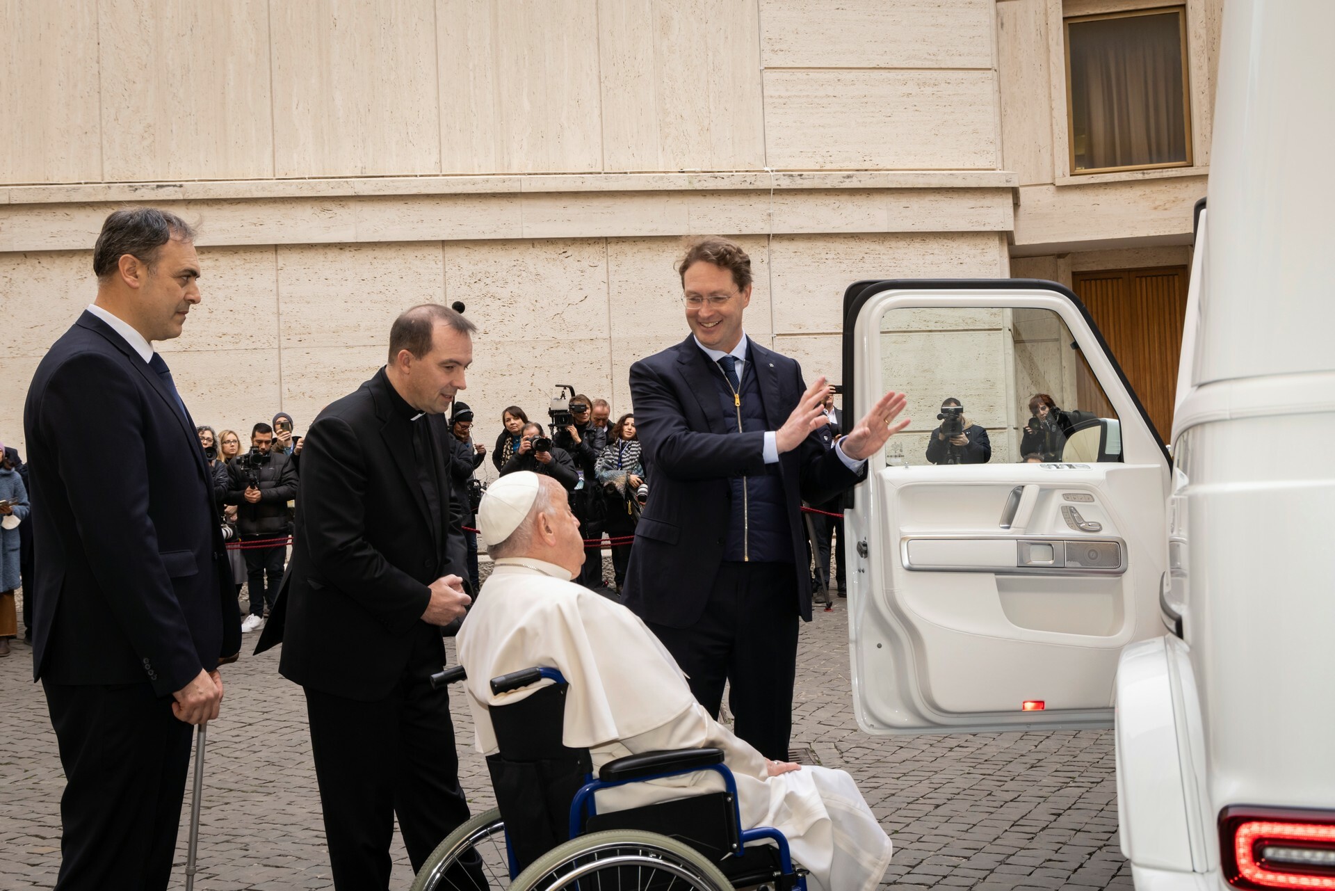 Holy Roller: Pope Francis Gets New Mercedes G-Class EV Popemobile ...