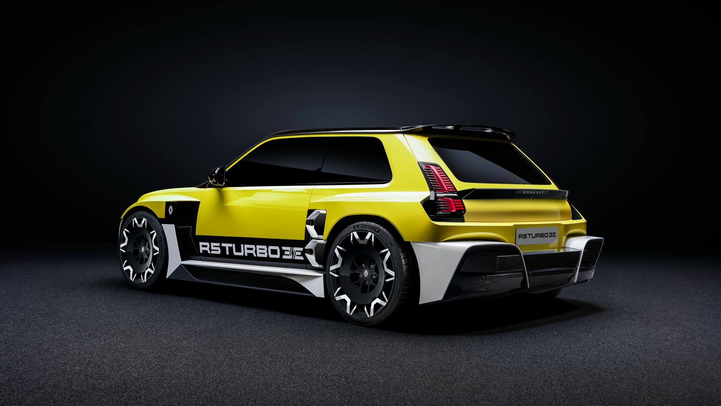Renault 5 Turbo 3E Is An Electric Hyper Hatch With Over 500 HP | Carscoops